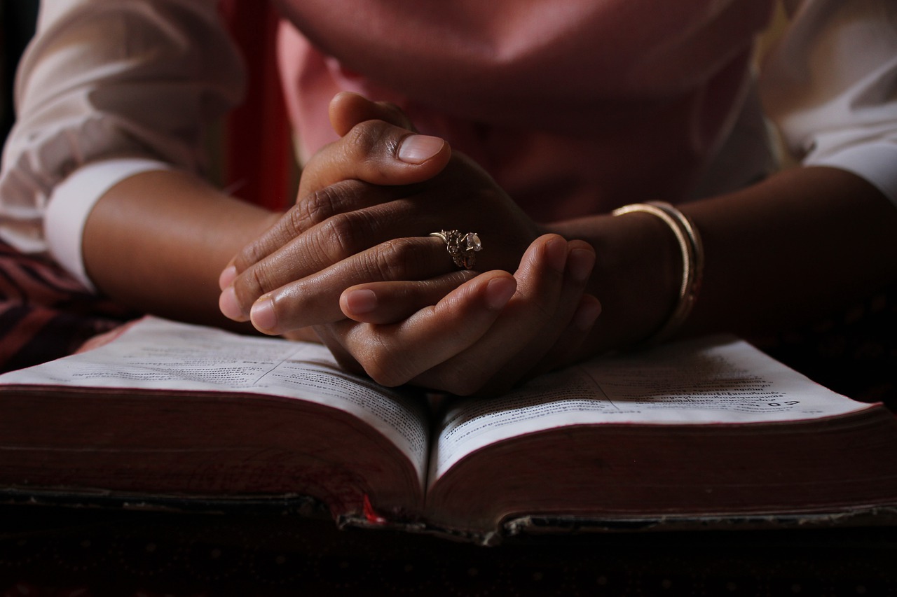 Praying from Head to Toe » Excellent or Praiseworthy